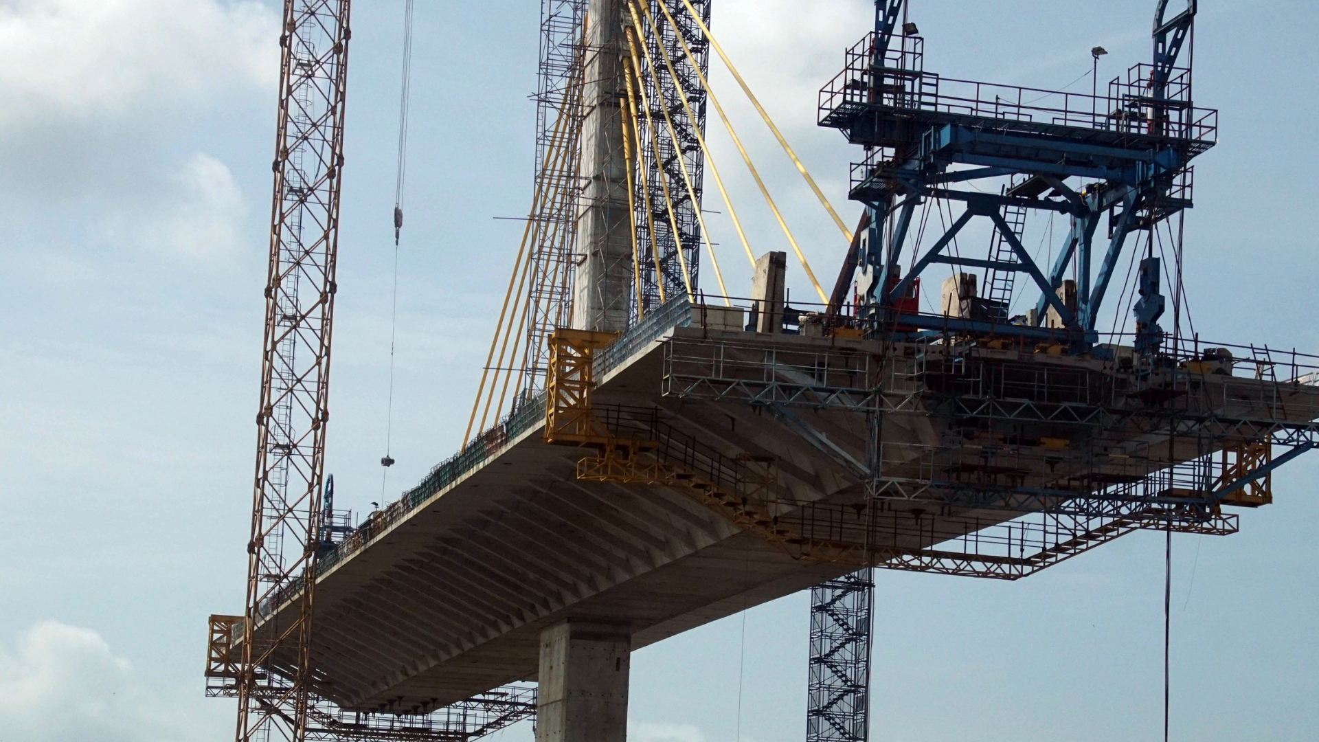 Logistics+ | Global Logistics & Supply Chain Solutions